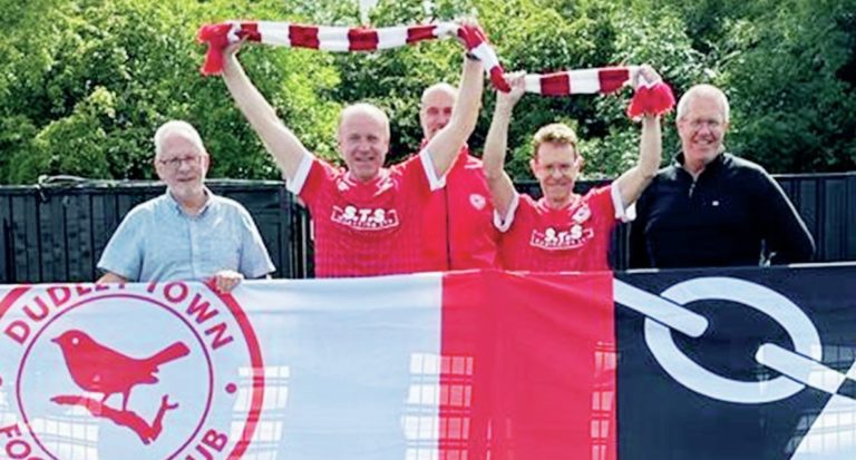 Robins rally in big gun troops - The Non-League Football Paper
