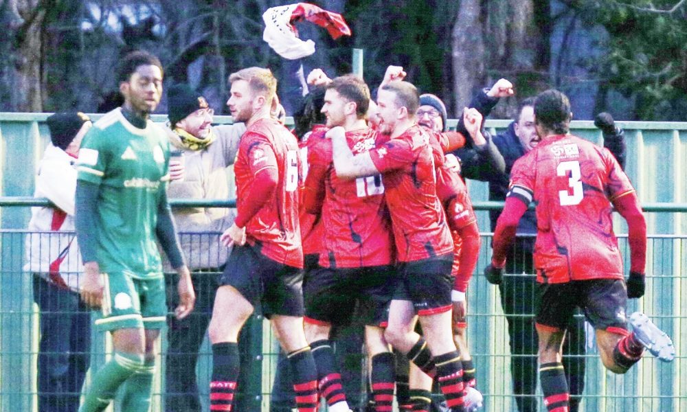 DEL BOY’S DOUBLE IS TOO MUCH FOR LEAFE - The Non-League Football Paper